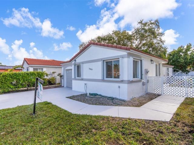 16907 SW 142nd Pl, Miami, FL 33177 | MLS #A11962