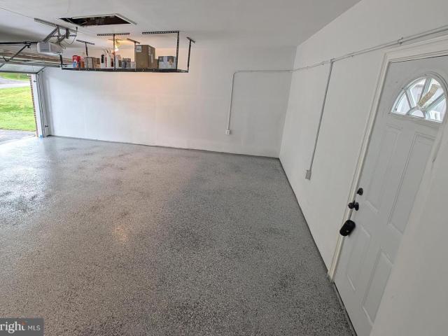 16905 Old Colony Way, Rockville, MD 20853 | MLS #MDMC2223 | Compass