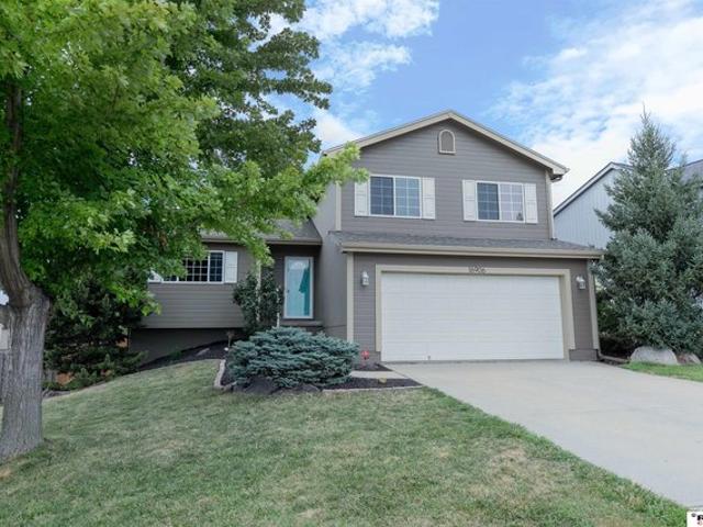 16906 Browne St, Omaha, NE 68116