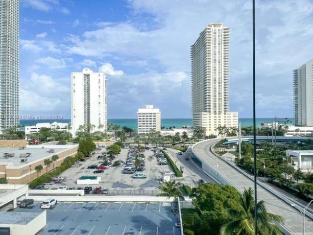 16909 N Bay #621, Sunny Isles Beach, FL 33160