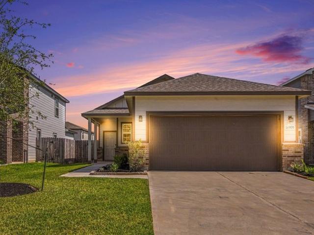 16909 Needlepoint Dr, Conroe, TX 77302