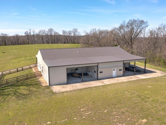 1690 Ramblewood Dr