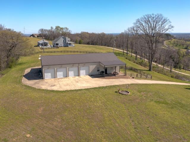 1690 Ramblewood Dr, Lewisburg, TN 37091 | MLS #3168 | Compass