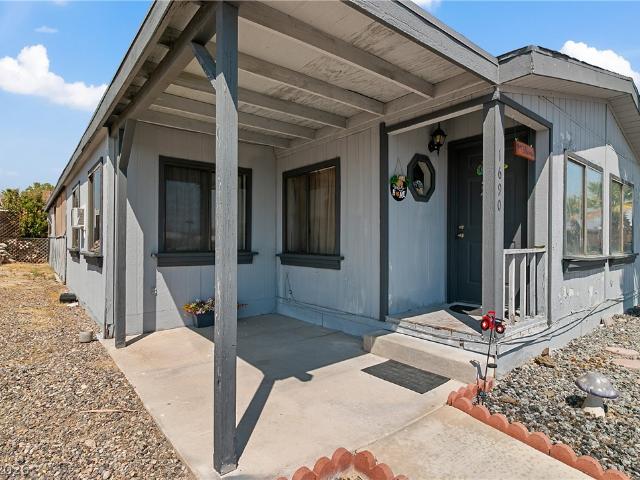 1690 Solano Lane
