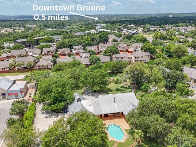 1690 Waterway Lane