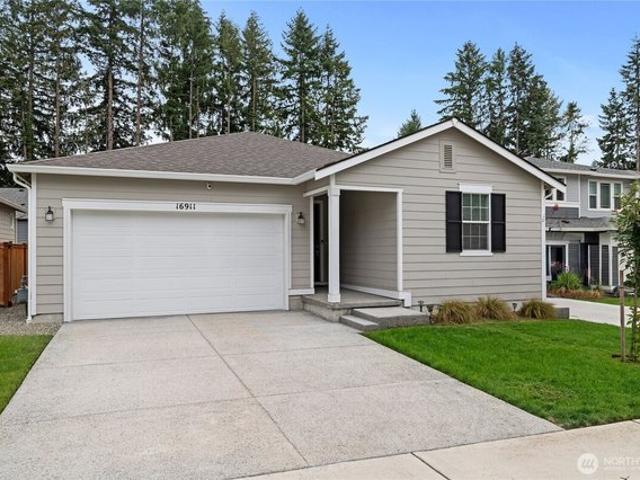 16911 th Avenue Ct E, Puyallup, WA 98374