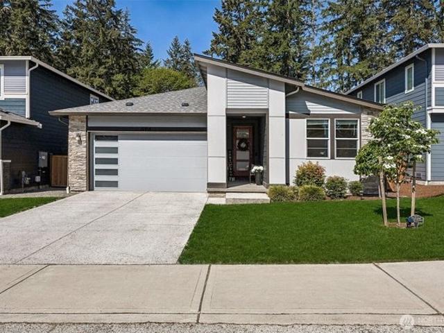 16914 th Avenue Ct E, Puyallup, WA 98374