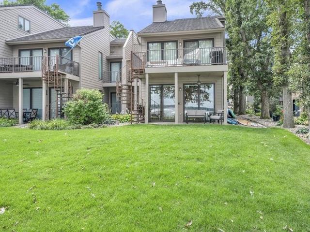16914 S Inner Ln Unit A1, Spirit Lake, IA 51360