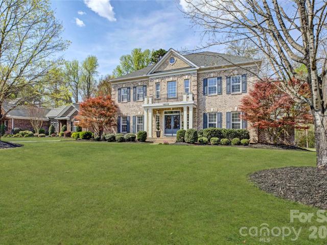16915 Turtle Point Rd, Charlotte, NC 28278 | MLS #4360 | Compass