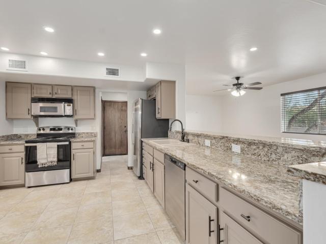 16915 E Jacklin Dr, Fountain Hills, AZ 85268 | MLS #7014 | Compass
