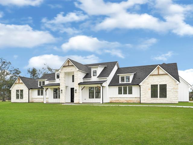 16915 Hamill Drive