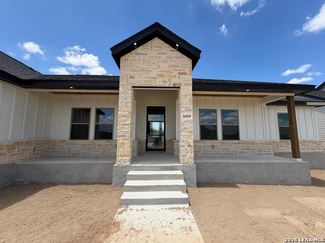 16919 Rancho Escondido