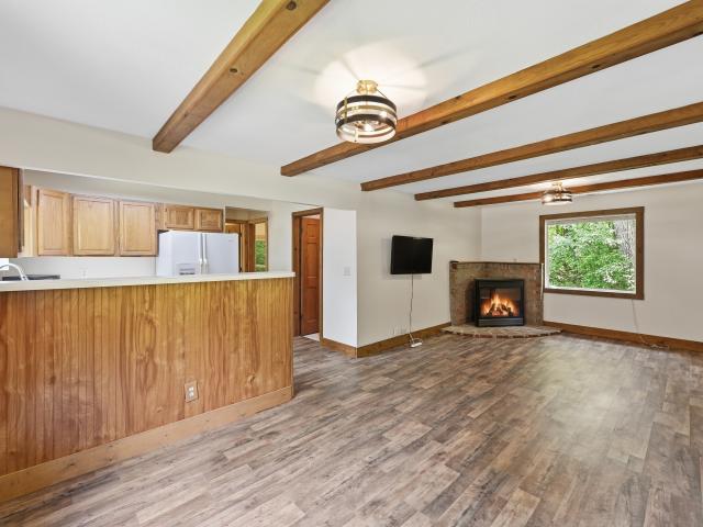 1691 Country Club Road