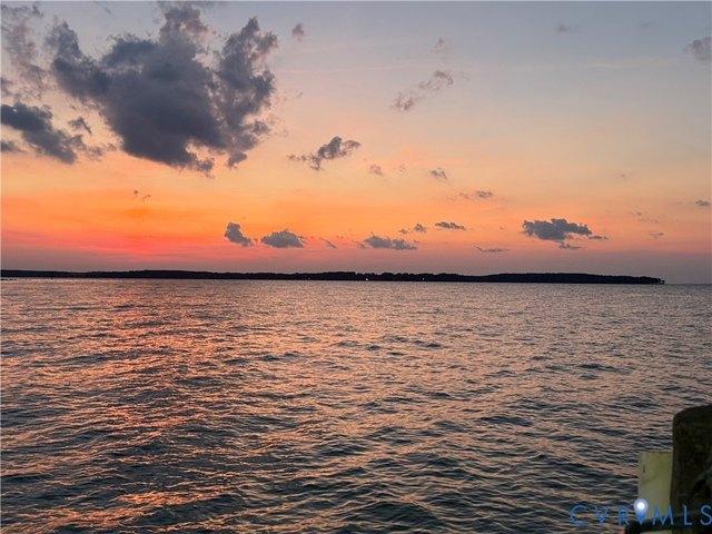 1691 Shore Ln, Lottsburg, VA 22511