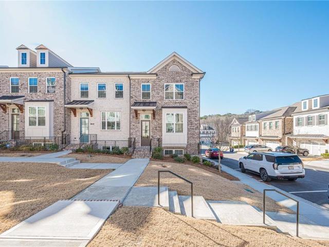 1691 Wellborn Walk