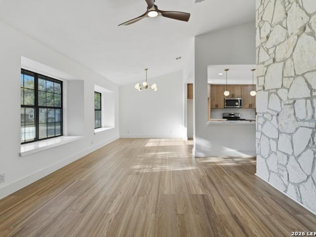 16923 Hidden Timber Wood