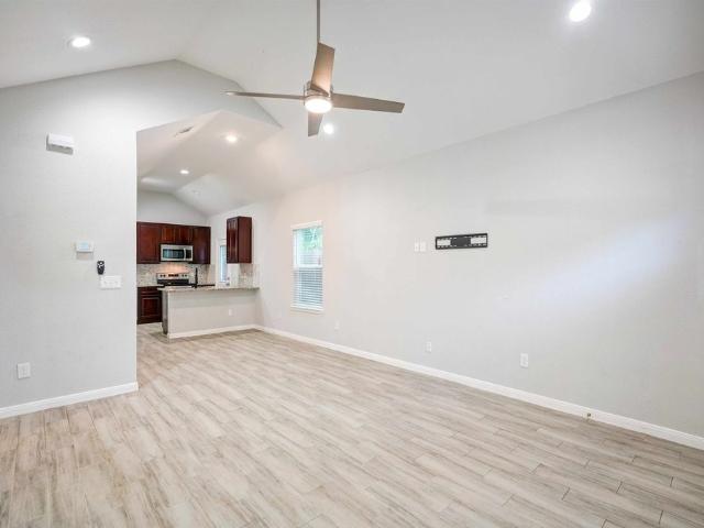 16926 Kempwood