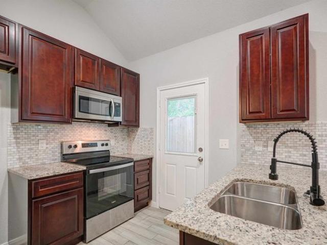 16926 Kempwood, Montgomery, TX 77316