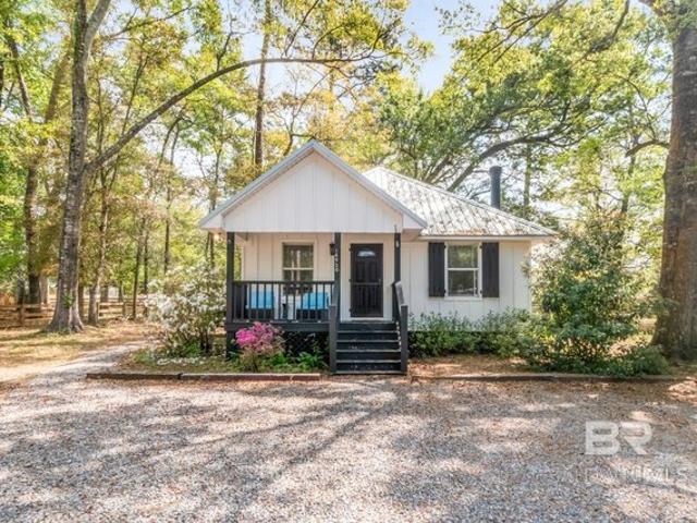 16926 Provencher Rd, Fairhope, AL 36532