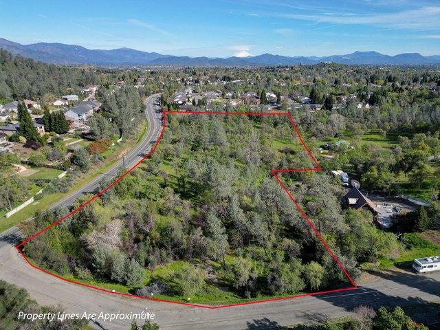 16928 Campo Calle, Redding, CA 96001