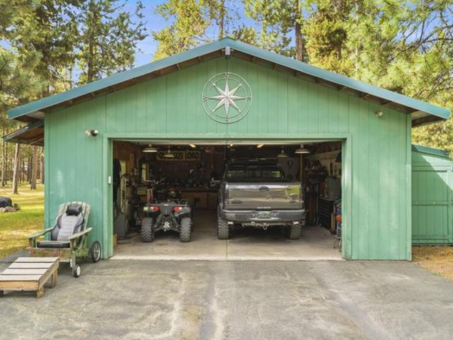 16928 Covina Rd, Bend, OR 97707