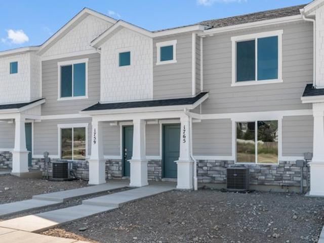 1692 N Copper Canyon Dr Unit 1303, Tooele, UT 84074