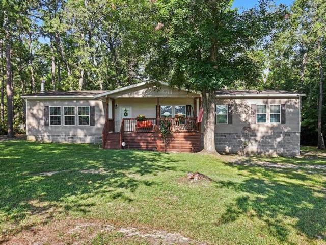 1692 Cane Branch Rd, Loris, SC 29569