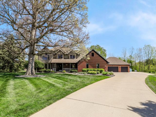 1692 E Casey Lane