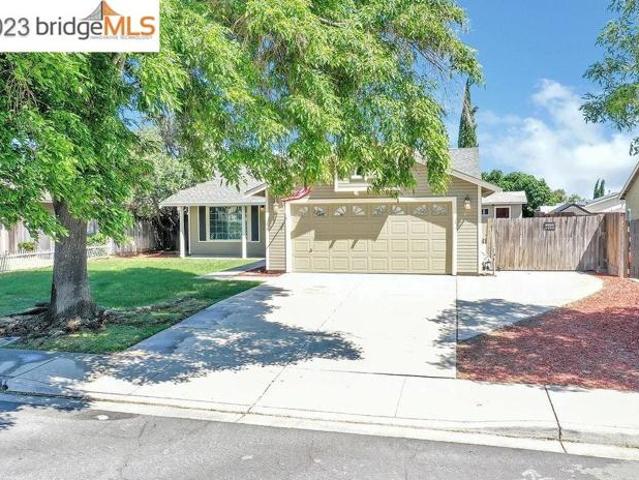 1692 Fernwood Dr, Oakley, CA 94561