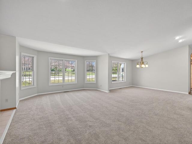 1692 Kerry Ln, St. Paul, MN 55125 | Compass
