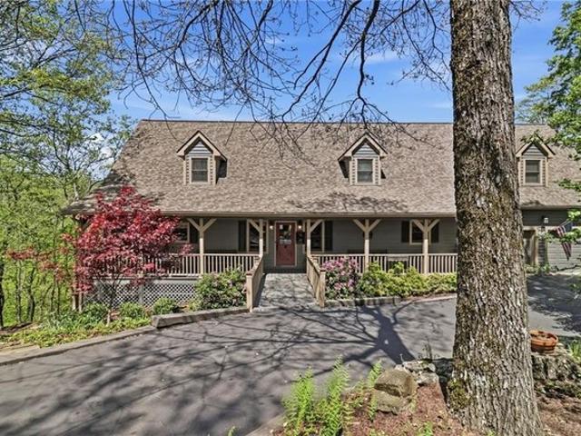 1692 Ridgeview Dr, Big Canoe, GA 30143