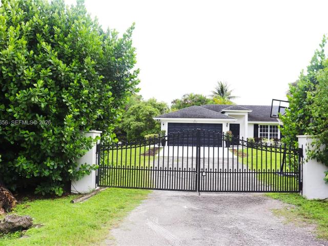 16930 Mead Hill Dr E, Loxahatchee, FL 33470 | MLS #A11985