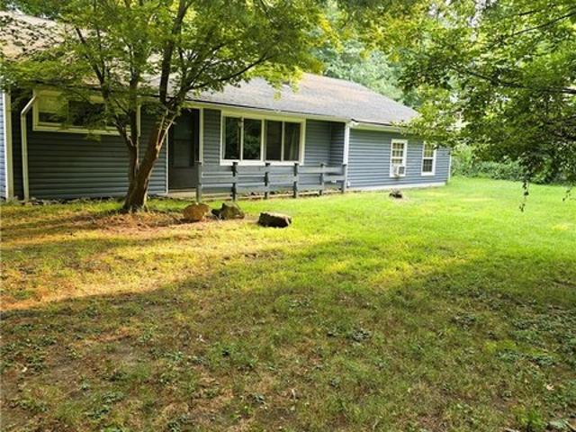 16935 Sheldon Rd, Middleburg Heights, OH 44130