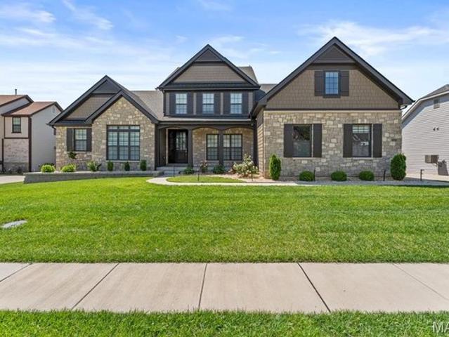 16936 Lake Mdw, Chesterfield, MO 63005