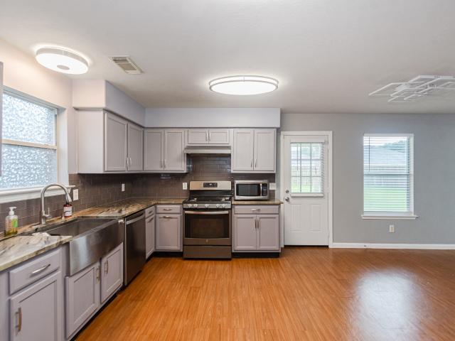 16939 Midnight Sun Lane