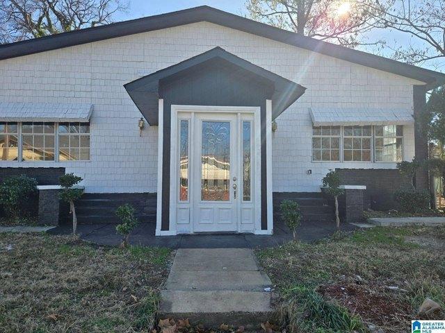 1693 Fulton Ave SW, Birmingham, AL 35211