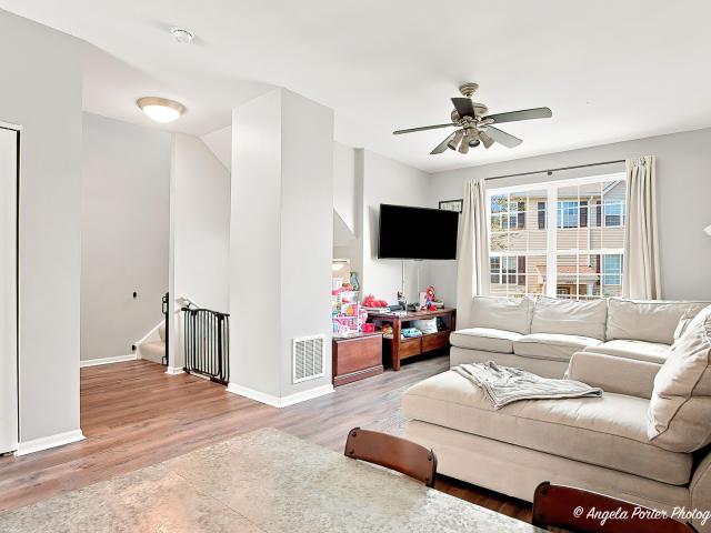 1693 W Turtle Creek Lane