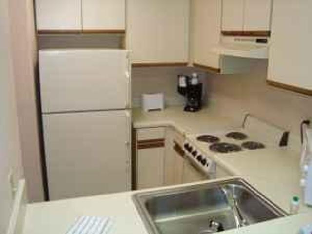 $169 / 1br Furnished Efficiency includes all utilities plus cable/pool/wifi NE Pensacola/Ferry Pass/UWF