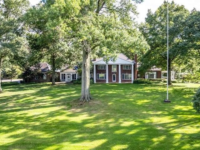 169 Country Club Rd, Sewickley, PA 15143