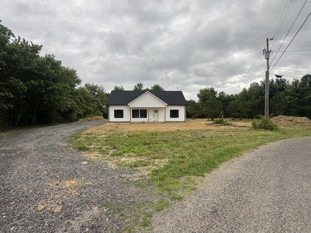 169 Arrowhead Dr, Smithville, TN 37166