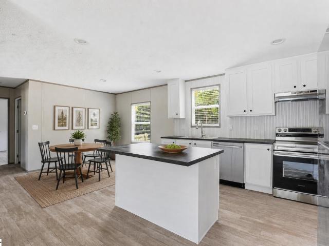 169 B D Johnston Road