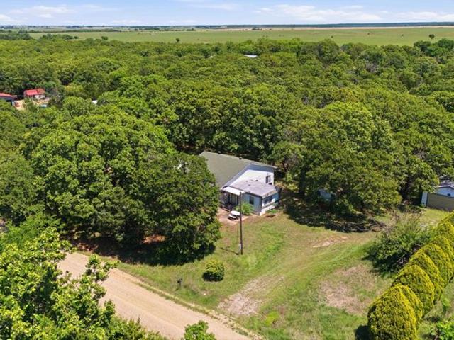 169 Blackjack Rd, Toronto, KS 66777