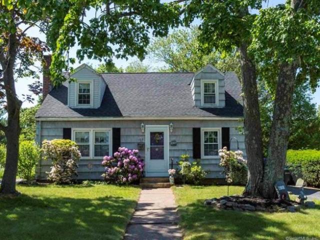 169 Glenwood St, Manchester, CT 06040