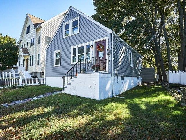169 Grove St, Melrose, MA 02176