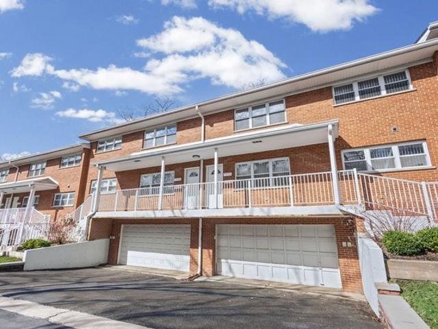 169 E Palatine Rd Apt E, Palatine, IL 60067