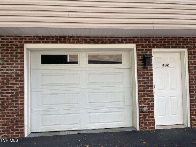 169 East Grand Avenue 402