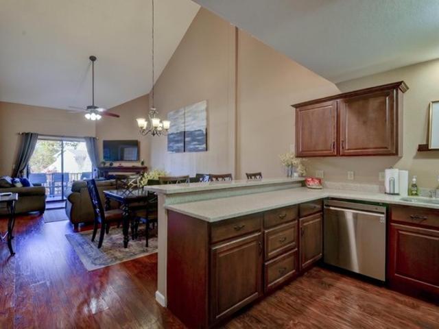 169 Highland Dr Apt 8, Branson, MO 65616