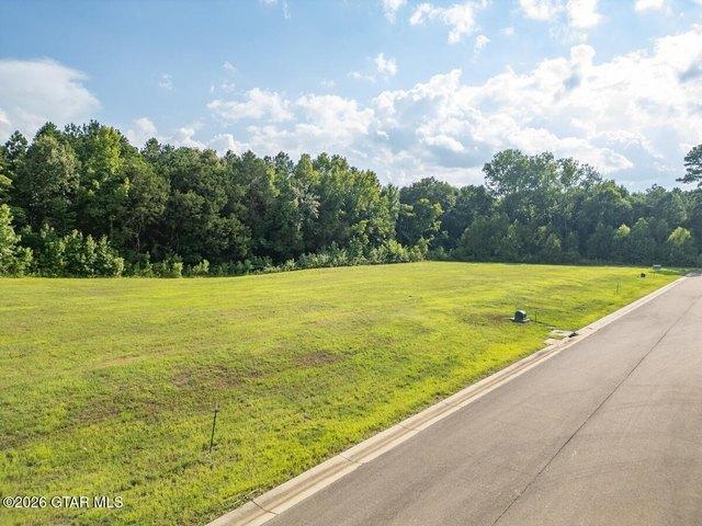 169 Huxley Dr, Starkville, MS 39759
