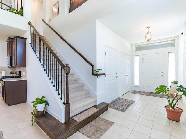 169 Mayney Ln