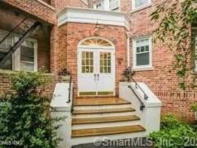 169 Mason St #1B, Greenwich, CT 06830